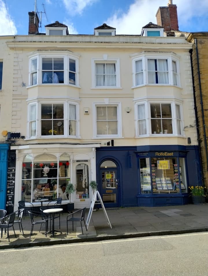 Charming Flat In The Heart Of Town - Sherborne