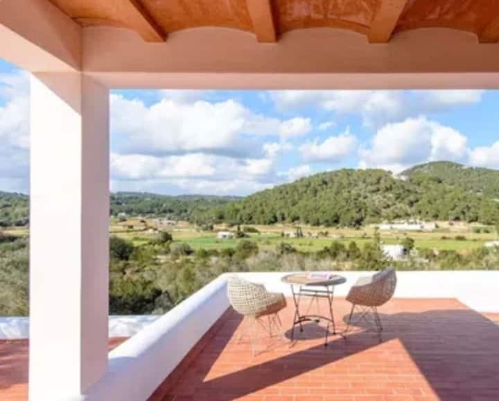 2p Rooftop Suite | Airco, Shared Pool & Kitchen - Santa Eulària des Riu