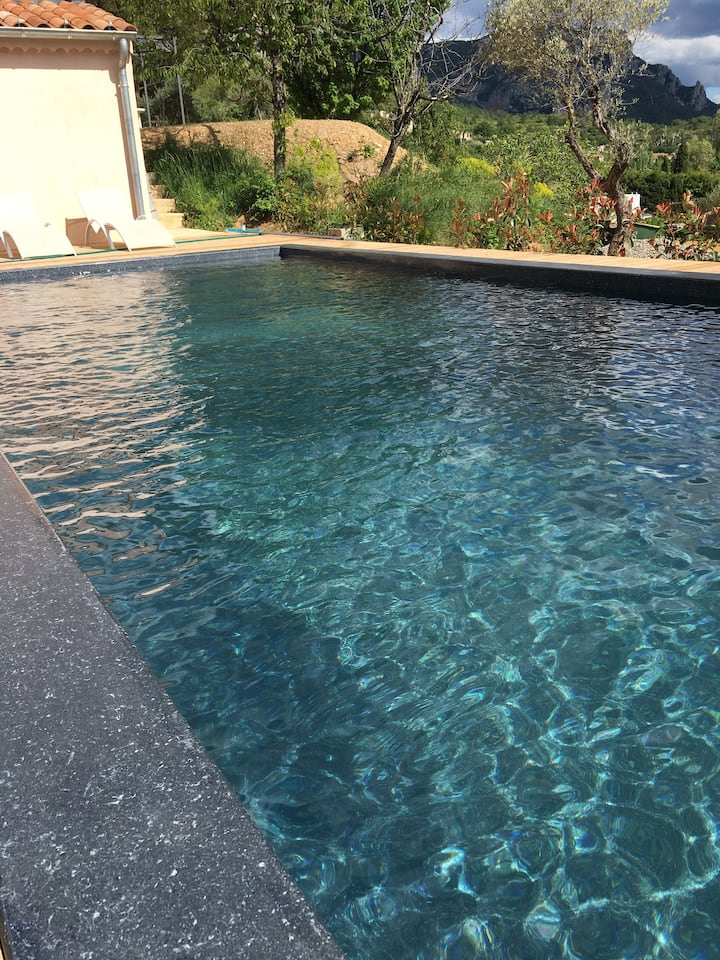 Maison, Piscine Et Vue Sur Moustiers Sainte Marie - Moustiers-Sainte-Marie