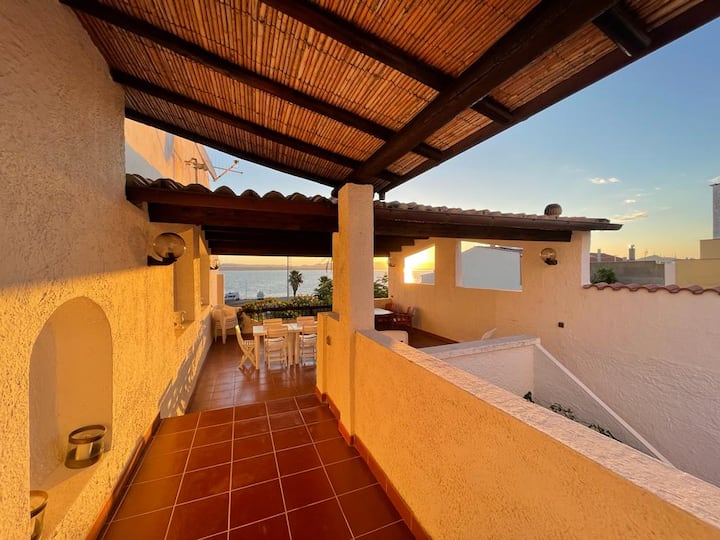 Casa Indipendente E Con Vista Mare - Carloforte