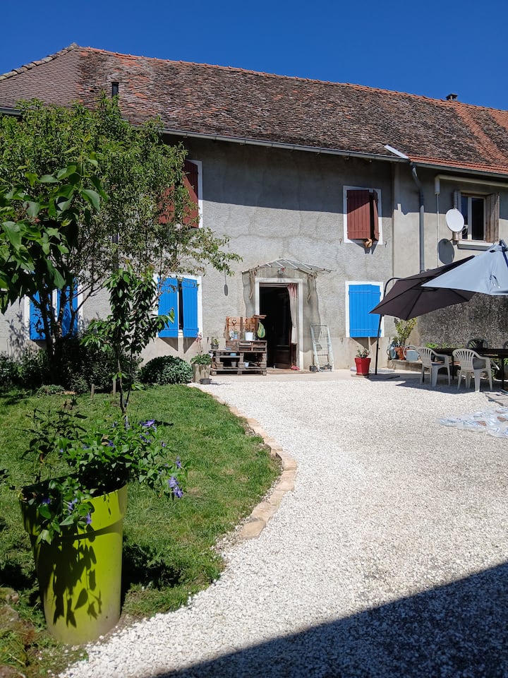 Maison Pour Vacances Campagne En Nord Isère! - Morestel