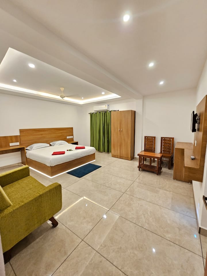 Book With Us For A Peacefull Home Away From Home - Thekkady