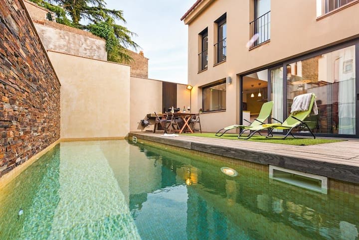 Casa Carme, En El Centro De Begur - Pals