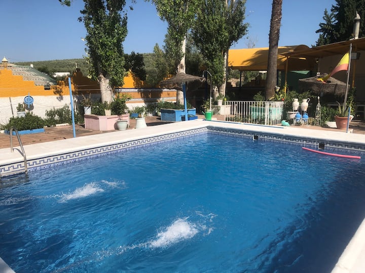Casa Rural En Lucena · Piscina Privada · 14 Pax - Lucena