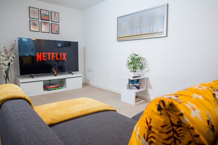 Modern 3br Family-friendly House In Bolton - Bolton