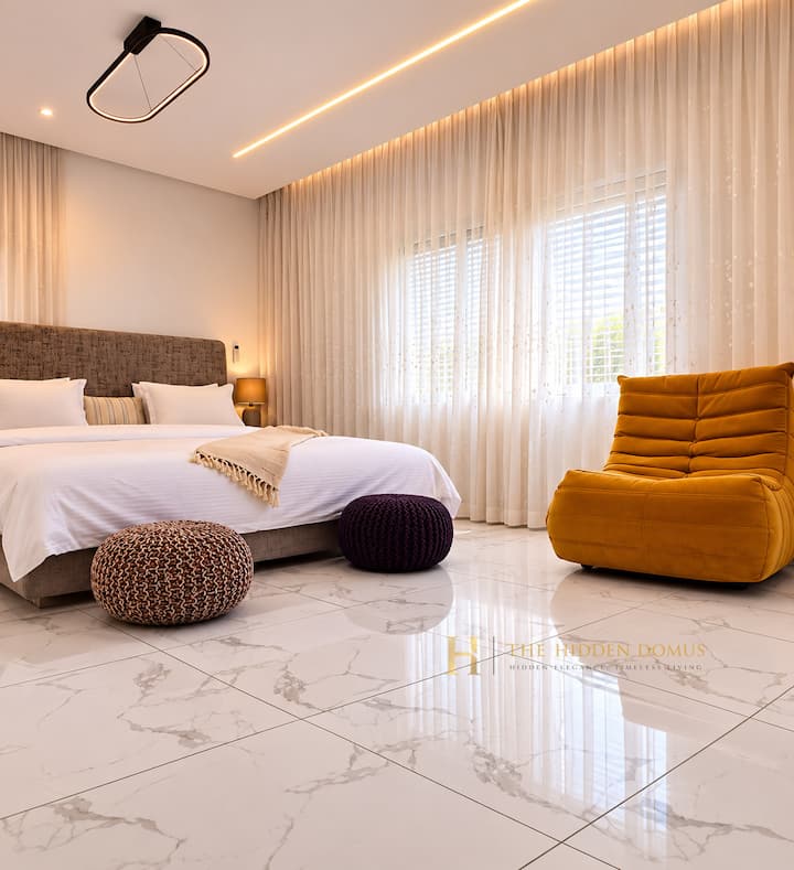 Tranquility 2br Smart Apartment, Pool, East Legon - Ghana