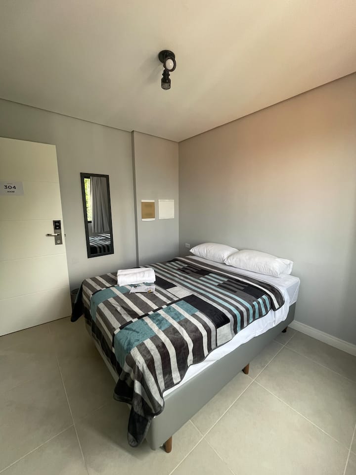 Quarto Confortável Perto Da Ligga Arena - Curitiba