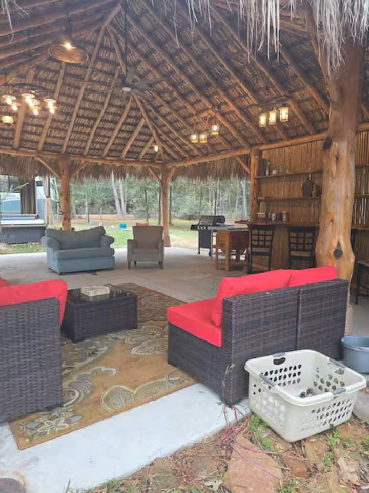 La Palapa Is Your Party Place, Enjoy The Outdoors! - Magnolia, TX