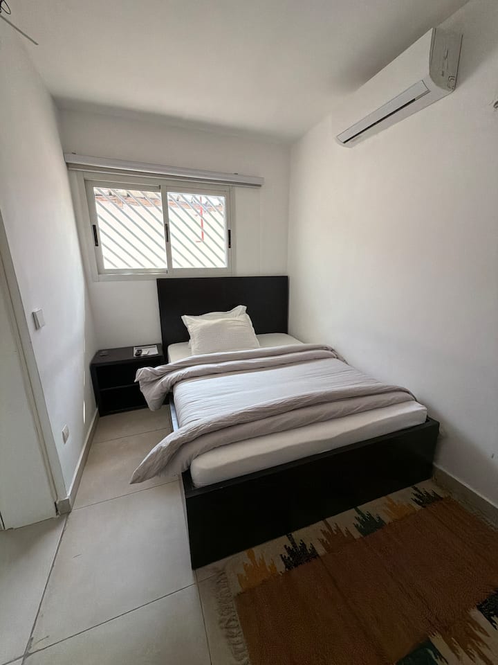 Chambre En Plein Cœur Du Centre-ville - Brazzaville