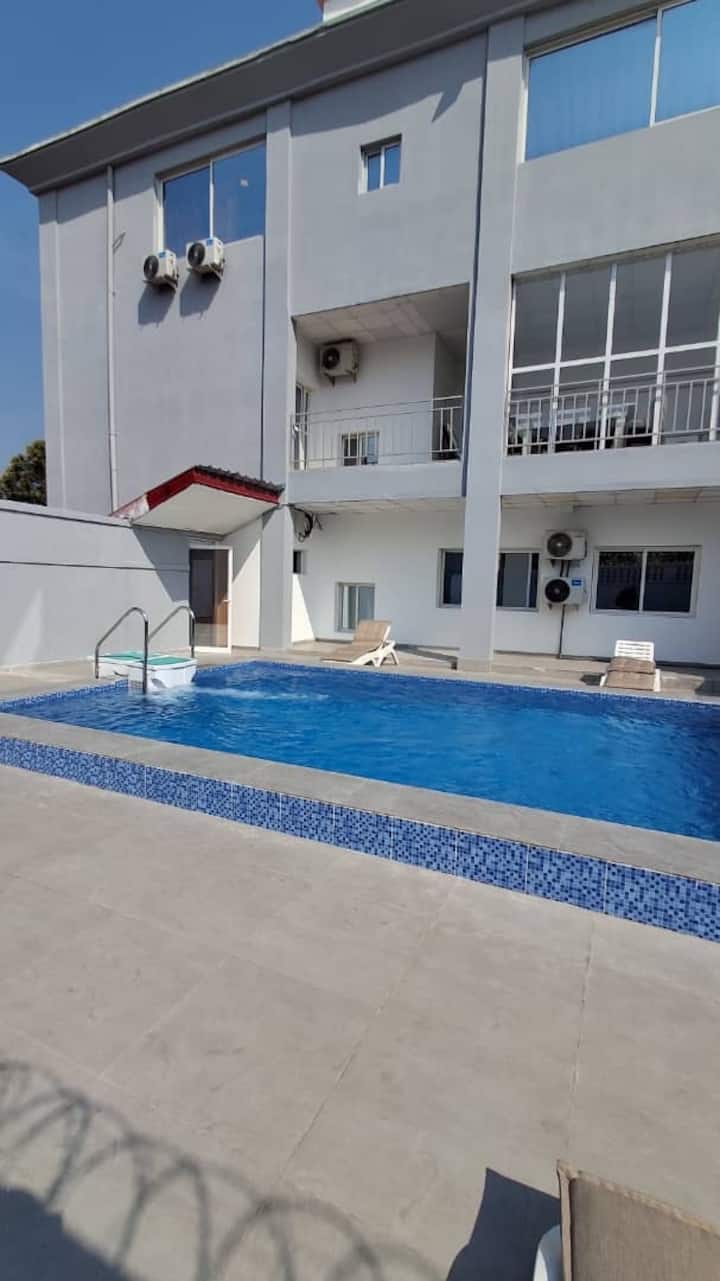 Chambre En Plein Cœur Du Centre-ville - Brazzaville