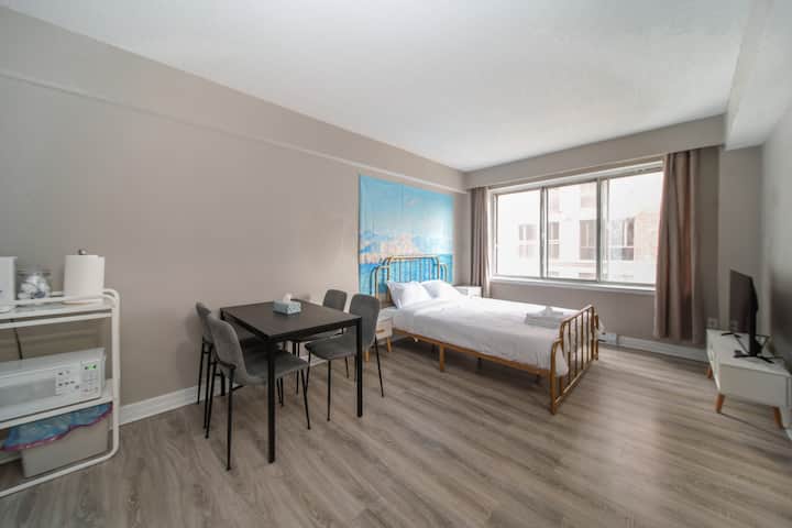 Studio In Dt, Two Beds, 5 Minutes To Metro Station - Montreal