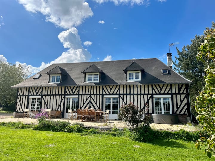 Campagne Chic En Normandie Face Aux Champs - Eure