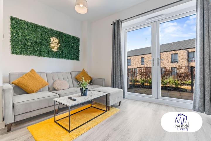 Elegant Home | Parking | Wi-fi | Near O2 Academy! - Solihull