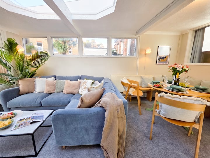 Comfortable 2-bed Home | Ideal For Longer Stays - Folkestone