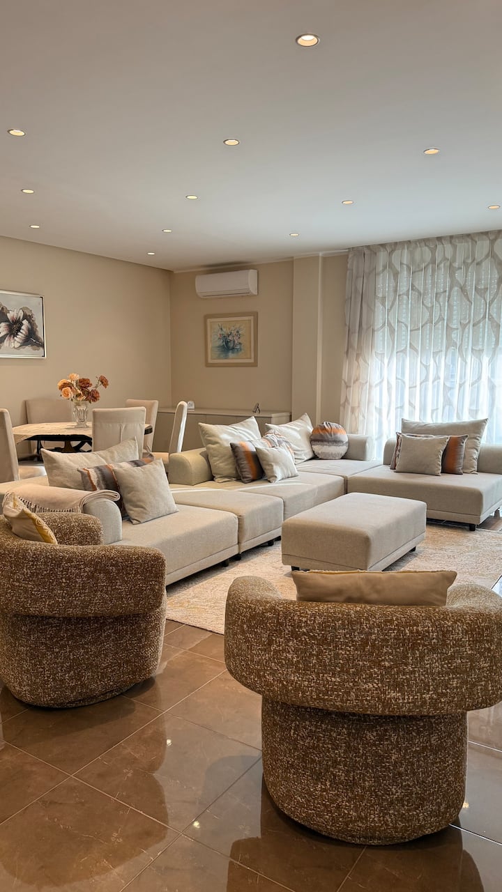 Le T4 Luxueux Aux Palmiers D’oran - Oran