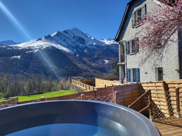 Gîte L'estaing Avec Balnéo, Bain Nordique Et Sauna - Arrens-Marsous