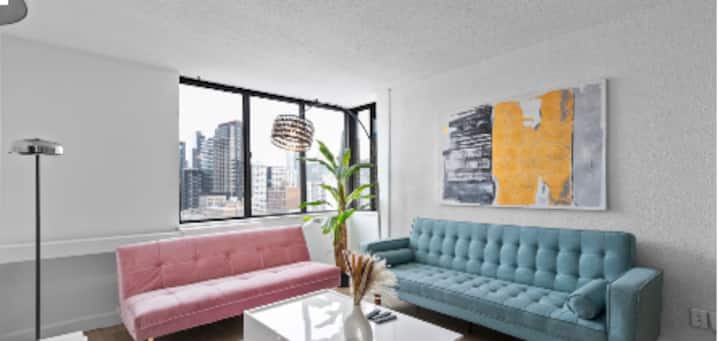 Sky View Apt Downtown Mtl + Free Parking - Montreal