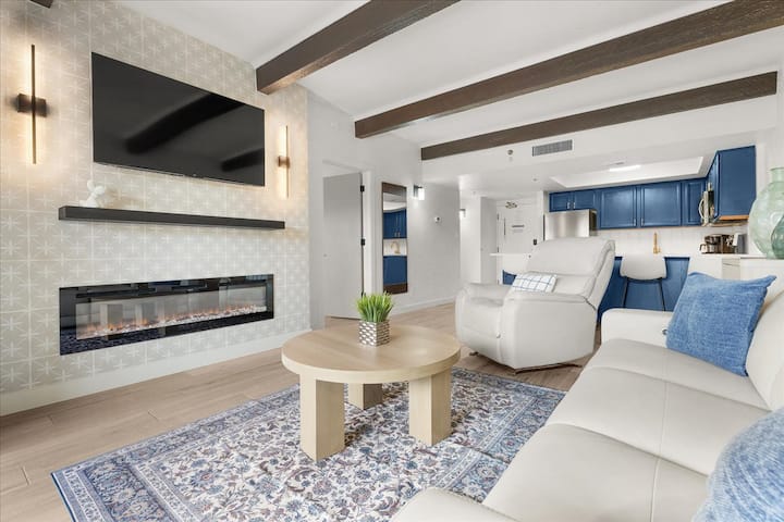 Sonoran Retreat With Exclusive Resort Pool Pass! - Scottsdale, AZ