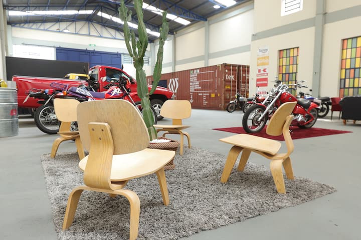 Custom Club – Cenário Criativo ÚNico Em Poa - Porto Alegre