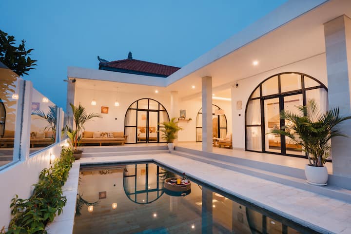6 Mins To La Brisa, Villa Serenity Canngu No. 2 - Bali