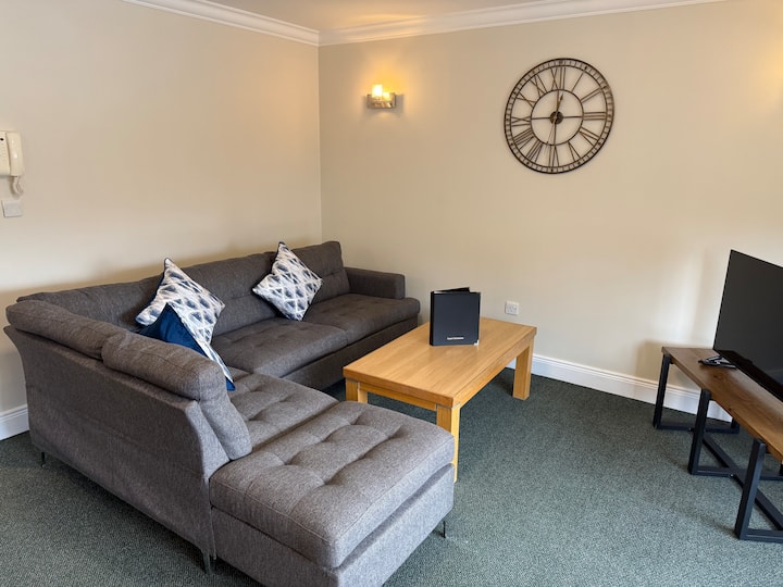 2 Bedroom Apt Near Inec & National Park - Killarney