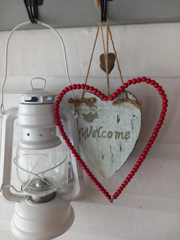 Vierastalo Keskellä Keskipohjalaista Jokimaisemaa - Kaustinen