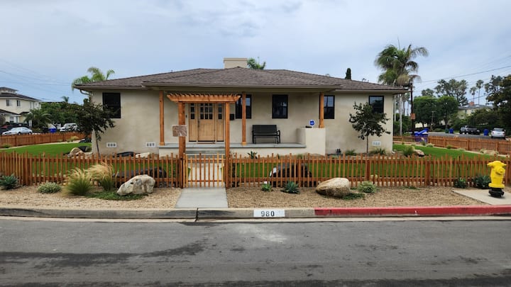 Sunset Cliffs Retreat- A Modern Coastal Escape - San Diego, CA