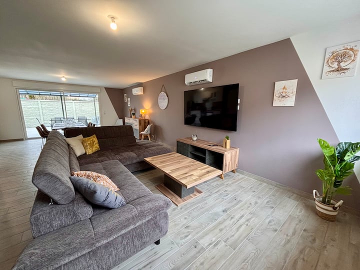 Gîte De Groupe Moderne Et Cozy - 24 Personnes - La Flèche