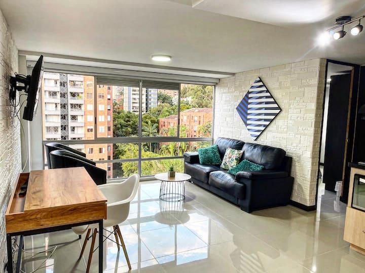 Lindo Apto En El Poblado/provenza 3mn/security/2br - Medellín