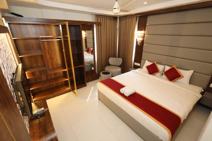 7th Heaven Hotel Apartments- Superior Suite - Udupi