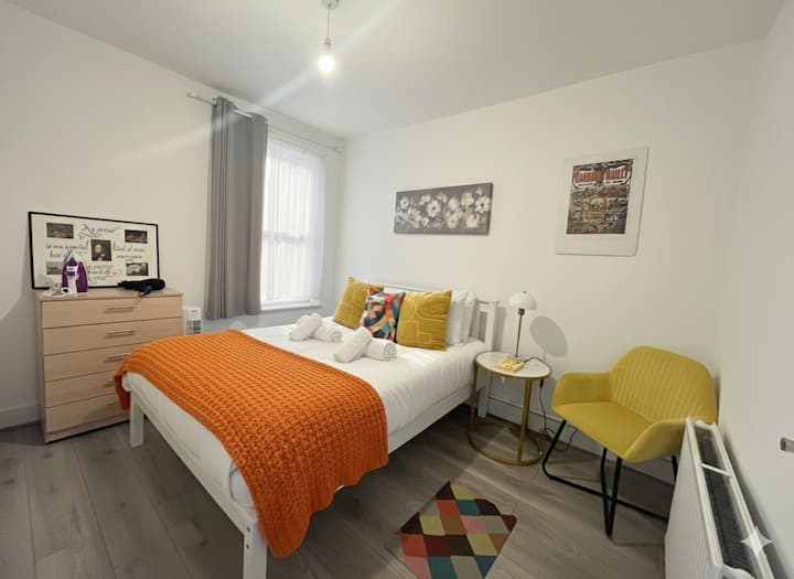 Tottenham Urban Oasis 2 Bedroom Home 5 Guests - Botany Bay - London