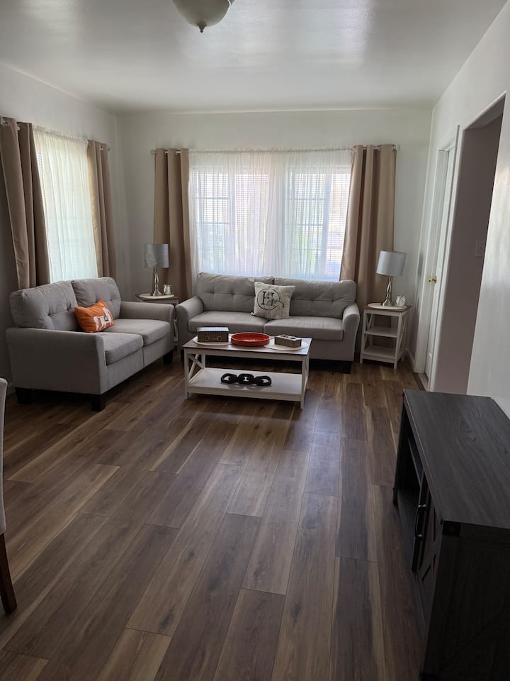 Cute And Comfortable, - Arcadia