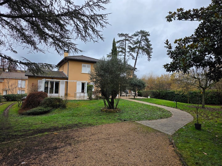 Grande Maison Au Cœur Du Beaujolais - Villefranche-sur-Saône