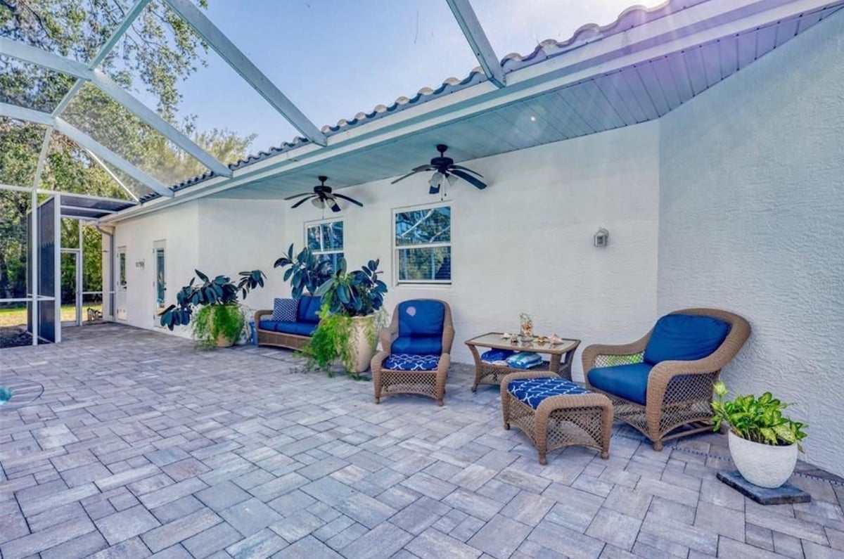 Guest Wing on Heritage Way - Guesthouses for Rent in Sarasota, Florida ...