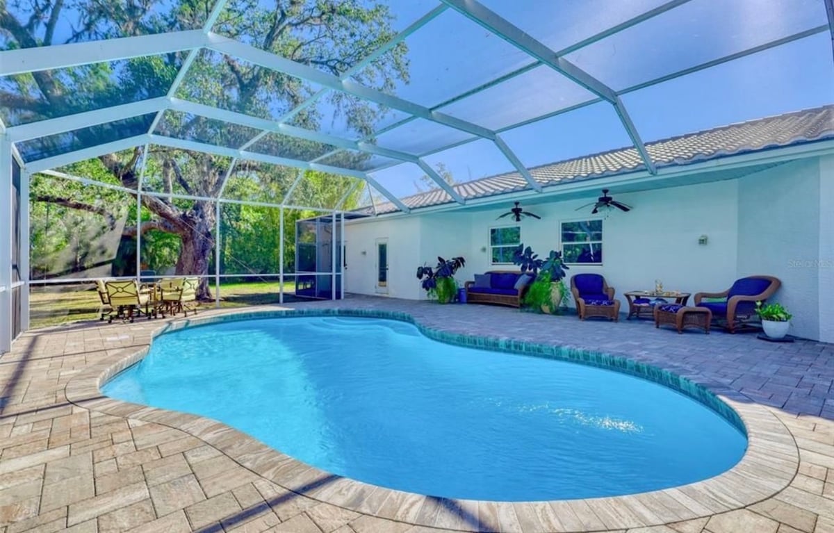 Guest Wing on Heritage Way - Guesthouses for Rent in Sarasota, Florida ...