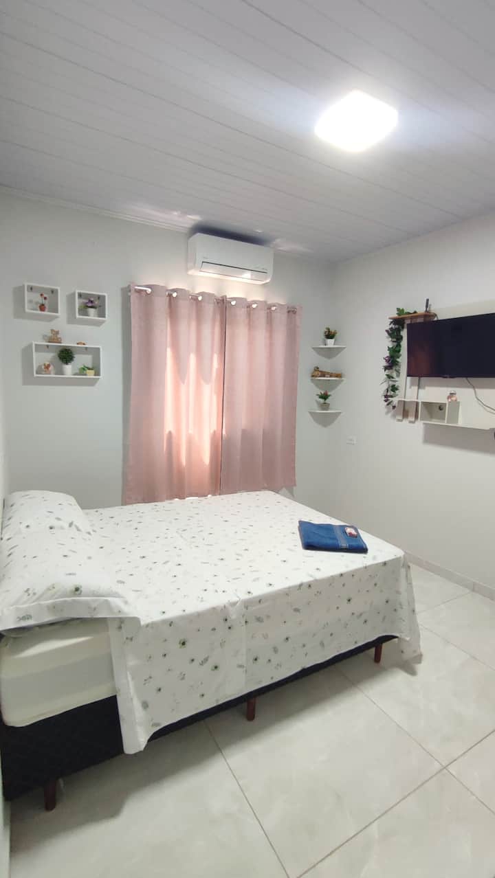 Quarto Casal +Ar Condicionado +Banheiro Privativo - Salto del Guairá
