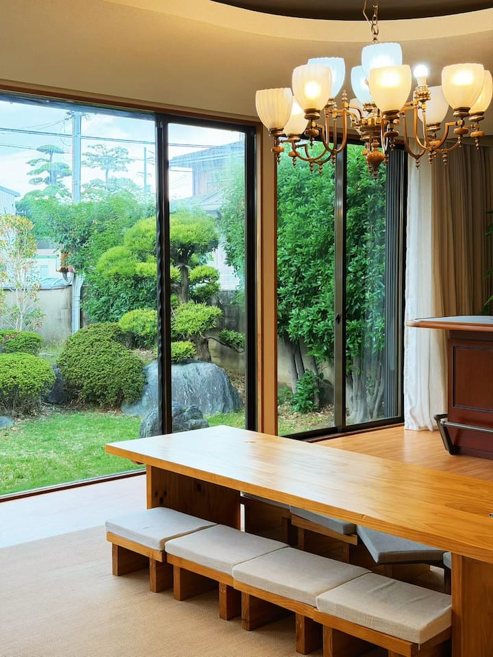 日式庭院—别邸/占地700平方²/関西空港直通/最大12名/無料駐車場/長期滞在/大人数宿泊可能 - 기시와다시