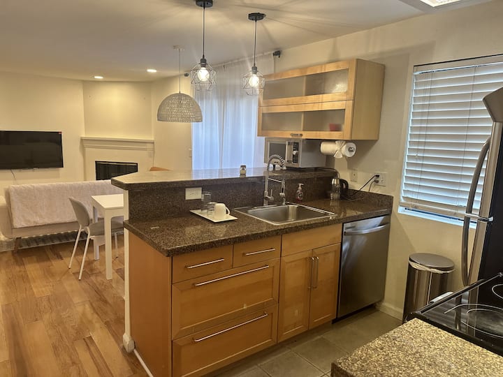 Entire 2br/2ba In Dtc | Quiet, Clean & Comfortable - Aurora, CO