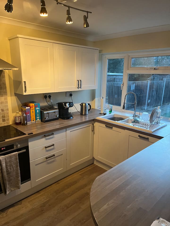 Ripley Rocks - Woking