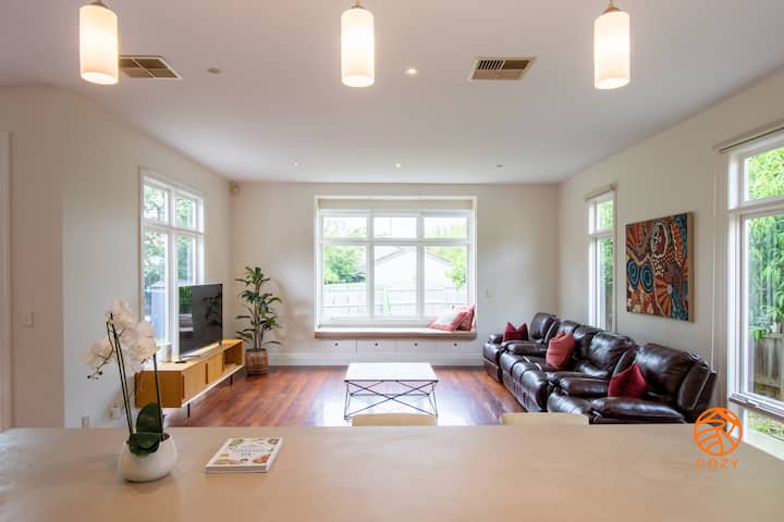 185*pendle Street Haven*4bedrooms2bathrooms - Forest Hill