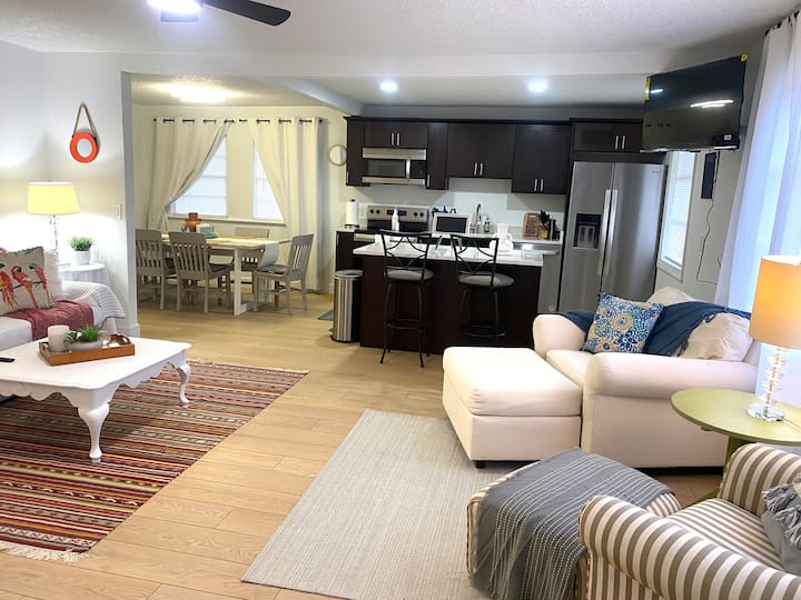 Spacious House Near Historic Downtown - St. Augustine, FL