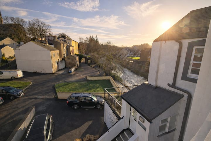 Dog Friendly - Free Parking - Central Location - Cockermouth