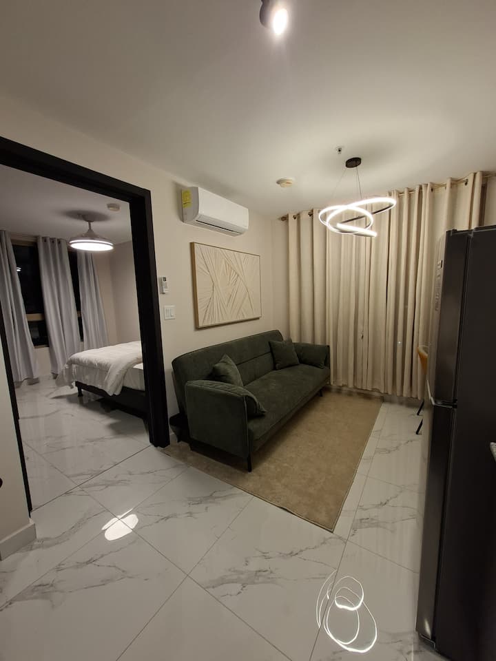 Apartamento Moderno Con Piscina Rooftop En Obarrio - Panama City