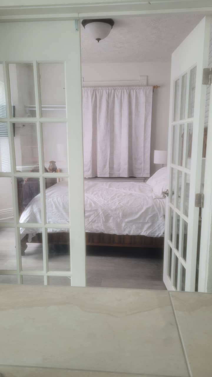 The Hive Apt 1 - Lafayette