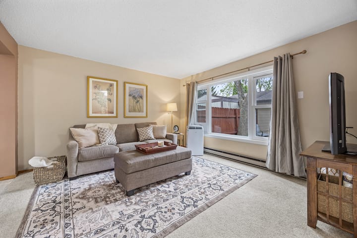 Cozy, Comfortable, Convenient! - Fargo, ND