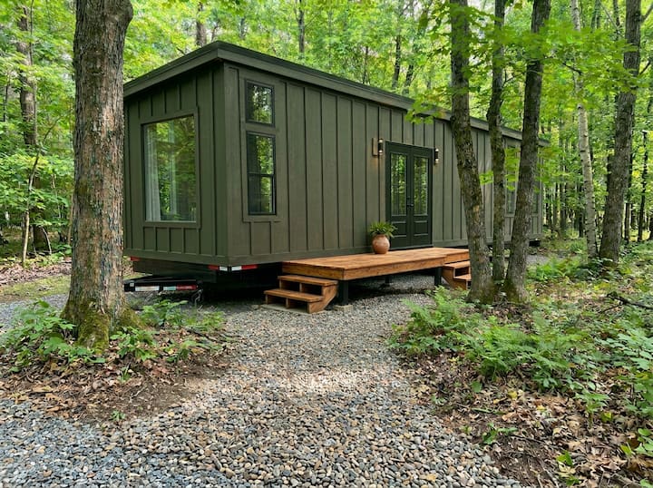 The Adams - Ossipee, NH