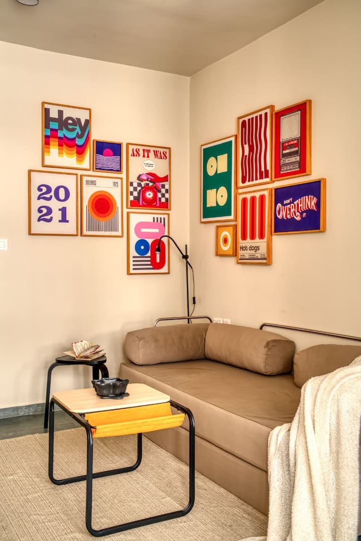 Idam - A Luxury 1bhk|vyttila Lake View -17th Floor - Kochi, India