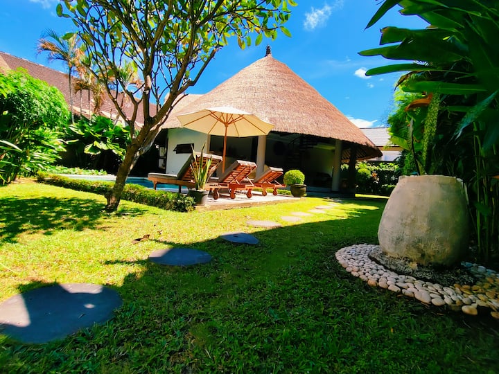 Villa 4 Bedroom And 3 Bathroom With Private Pool - Canggu