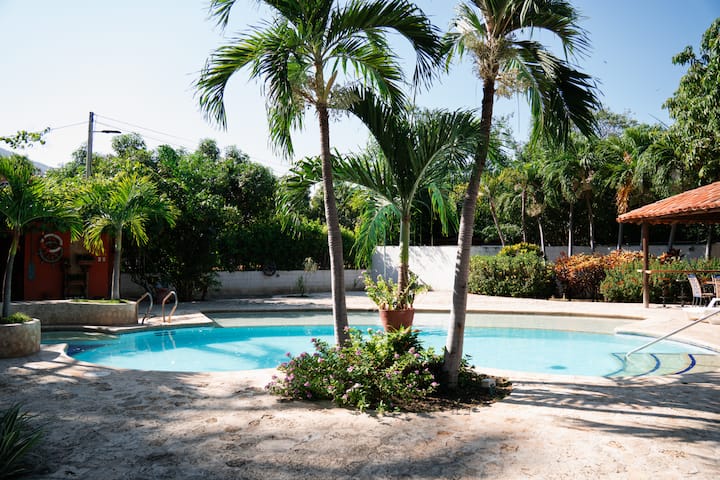 Cabo Tierra Pool House - Santa Marta