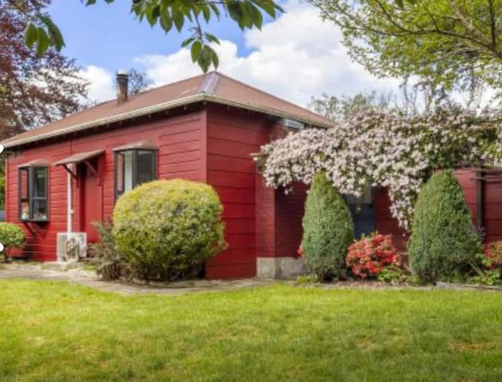 Hereweka Garden Cottage - Dunedin